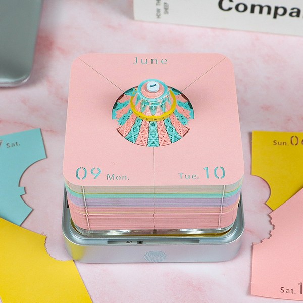 TimePiece® Calendar 3D - Carousel – Eco Commuters